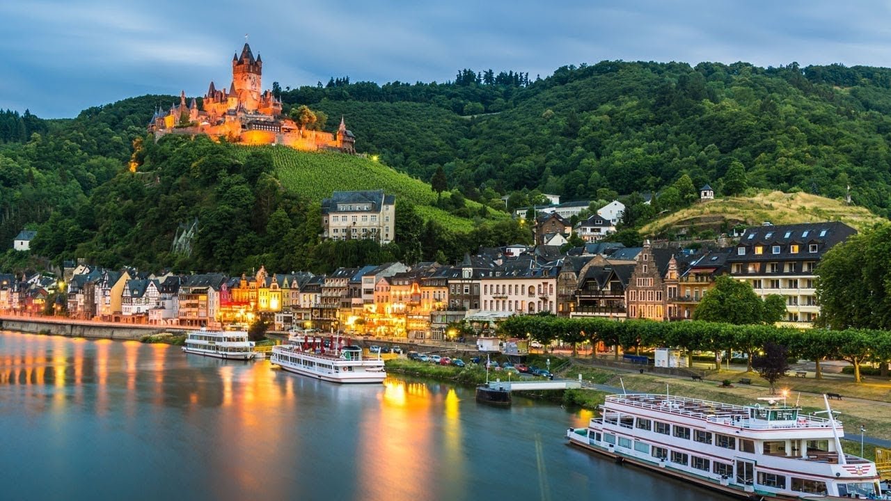 Descoperă Germania în șase destinații de vacanță fermecătoare - Călător ...